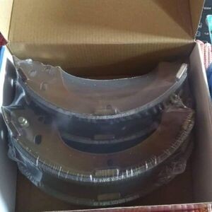 Break Shoe For Mitsubishi Adventure Car